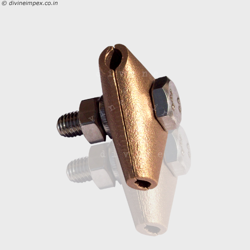 TEE CLAMP - Manufactured by Divine Impex India.